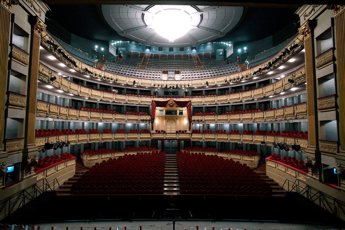 Most Beautiful Opera houses to visit in Europe - Wonderbox.com
