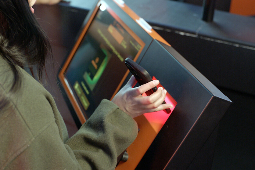 REGAL Movie Bundle Gift Box for 2 | WONDERBOX